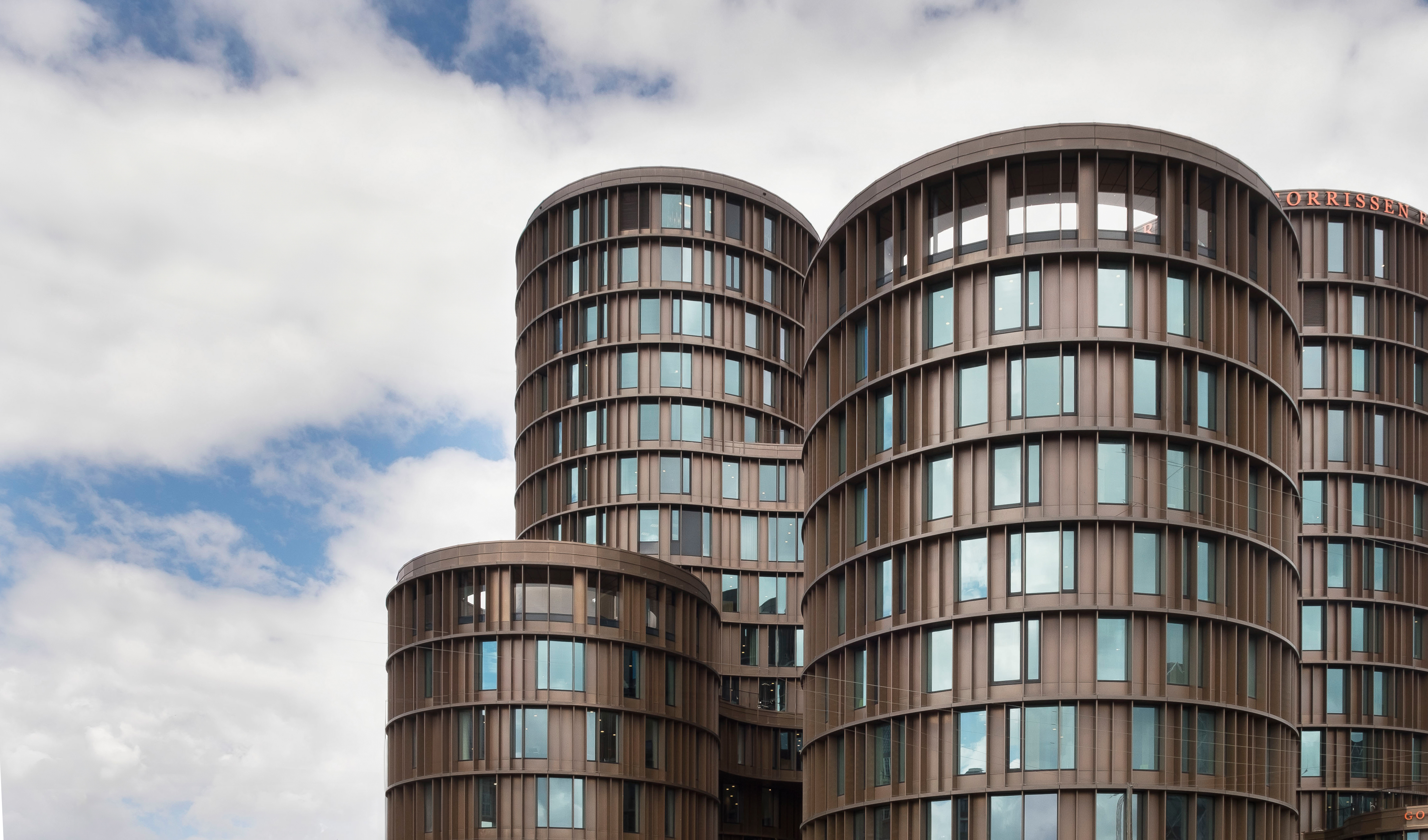 Axel Towers | Fischer | FISCHER